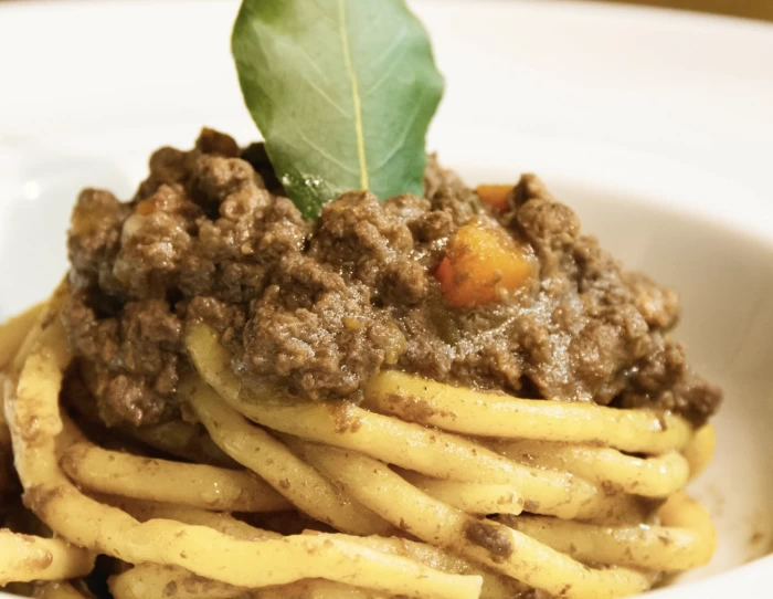 Bigoli con ragù all’Amarone - Ricetta